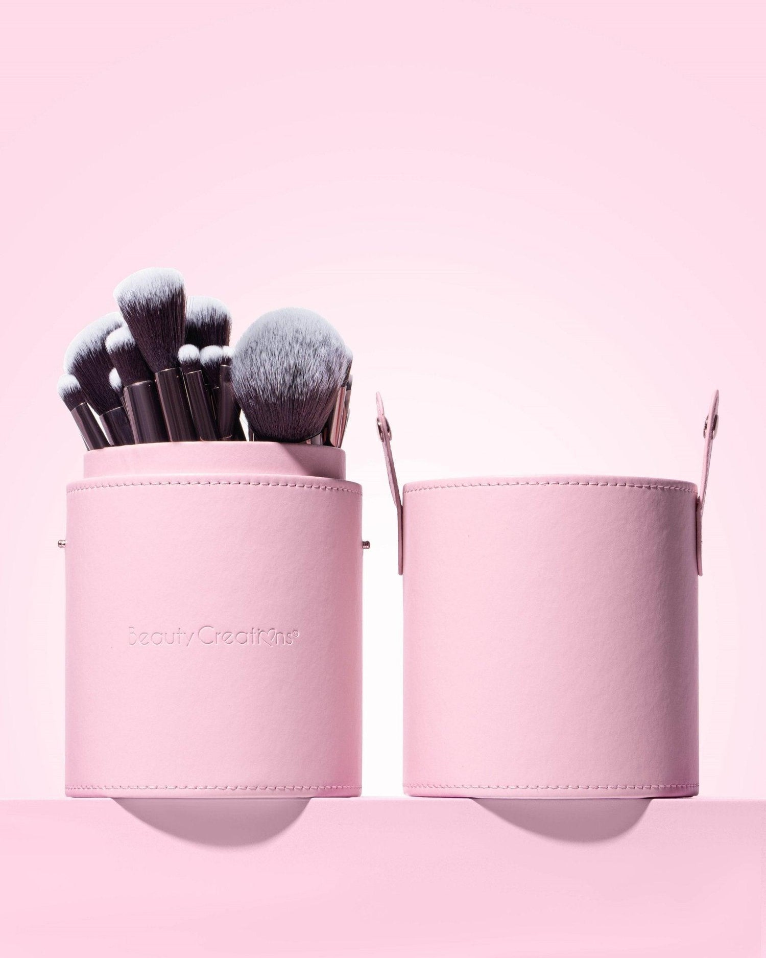Pretty and Perfect 24 PC Brush Set - BEAUTY CREATIONS – Beauty Creations